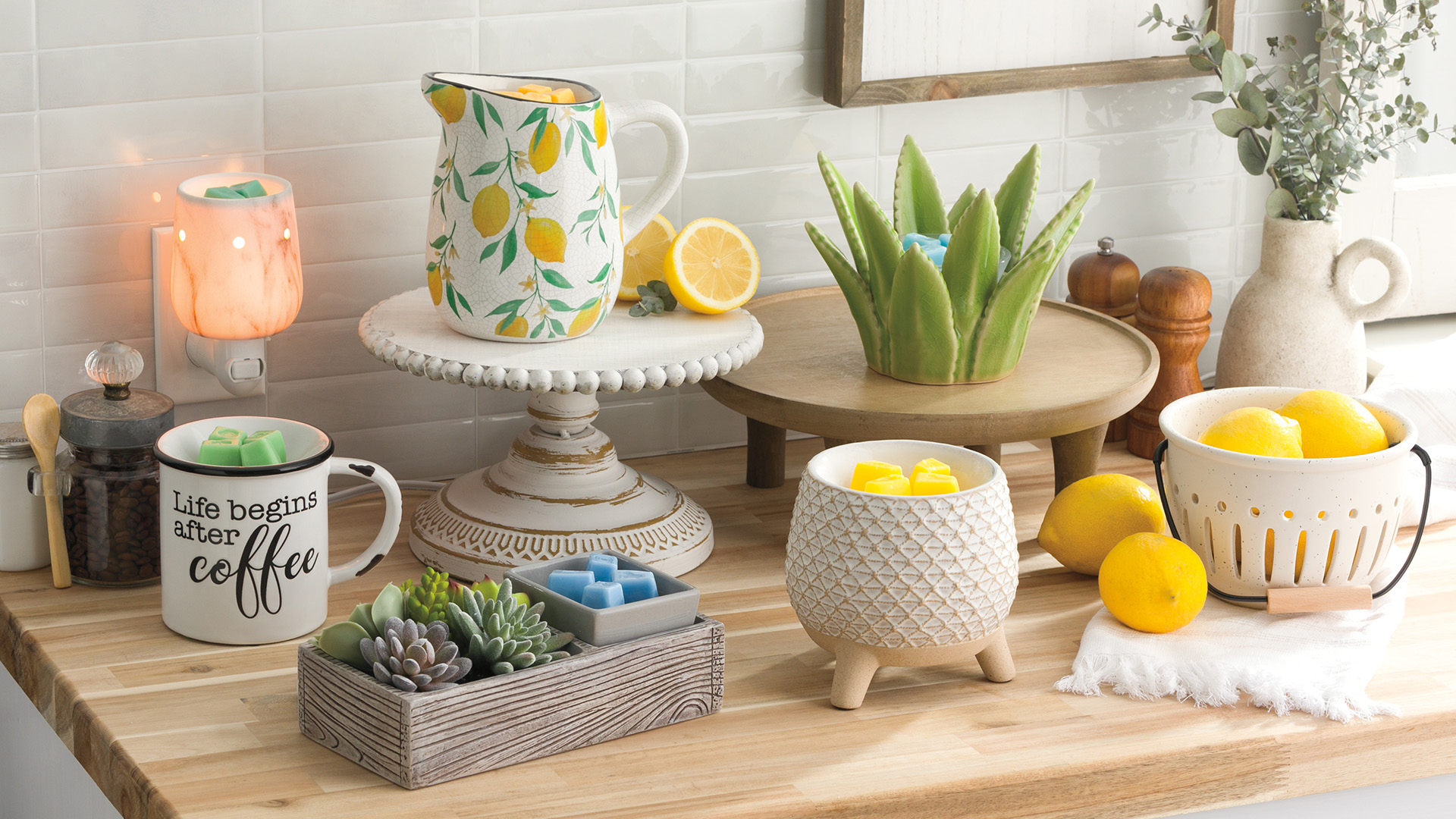 What is Scent-scaping? (Hint: it’s the fragrance-layering trend that ...