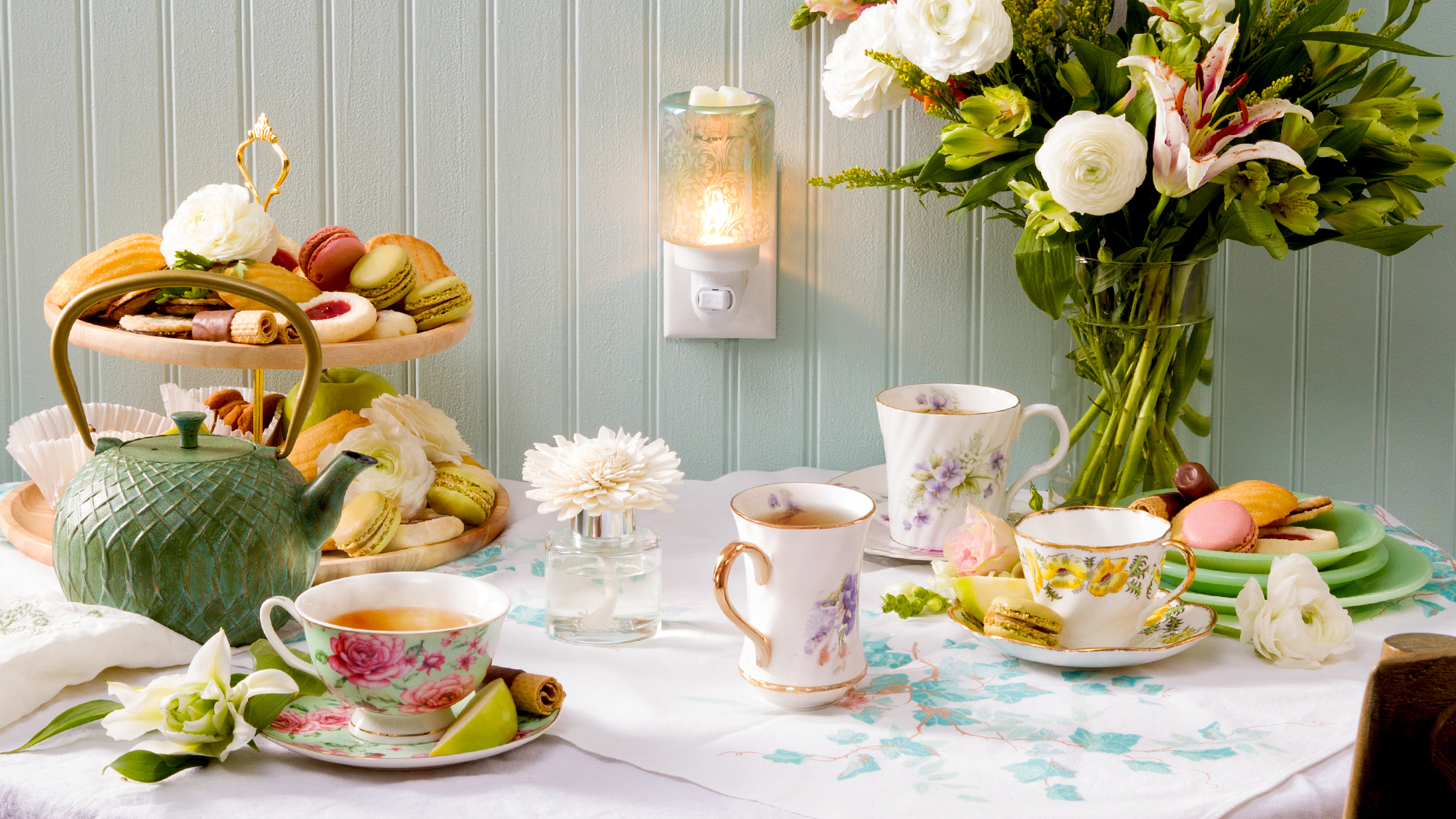 How to host the perfect tea party | Scentsy Blog
